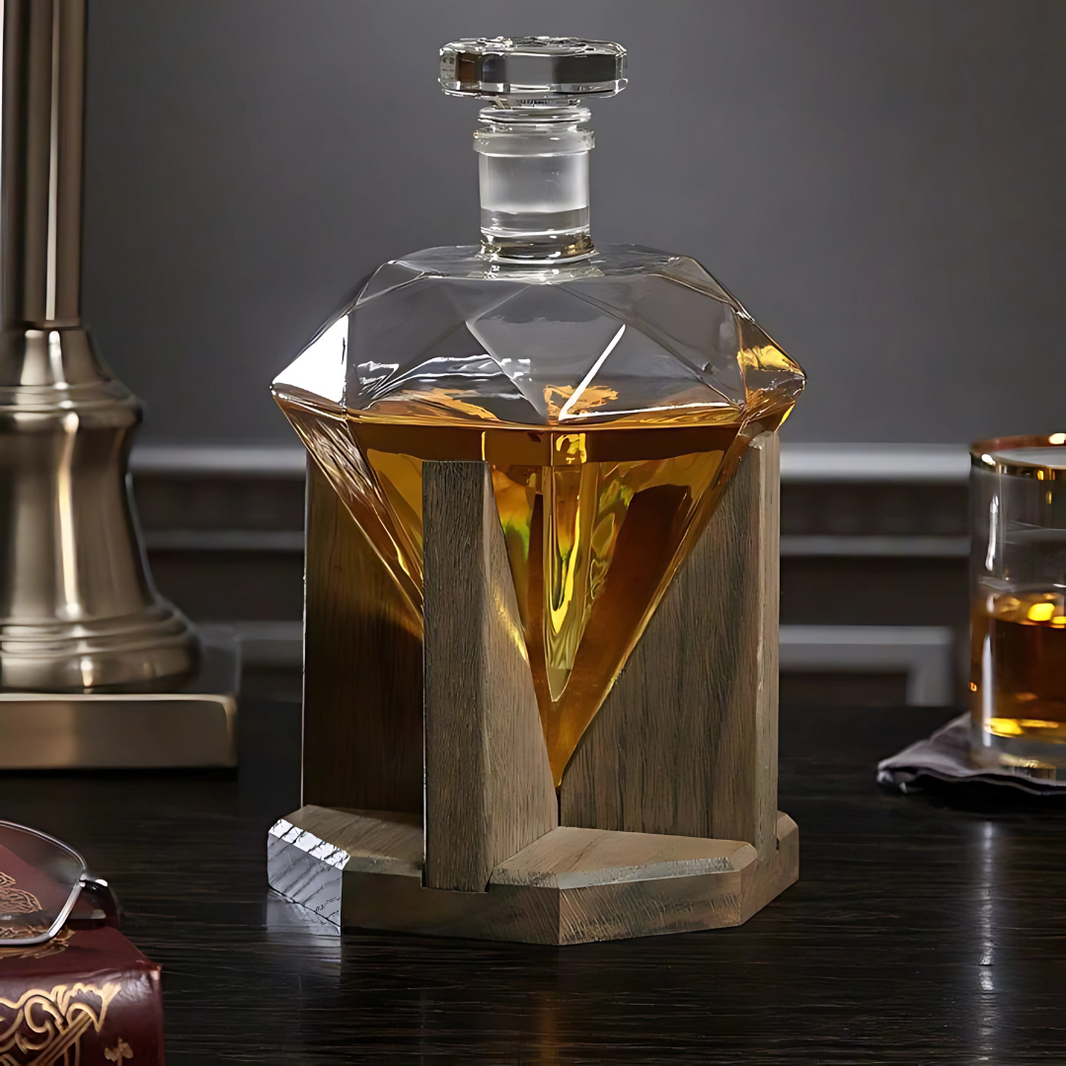 Buy Stylish Decanter Bottle and Glass Set Online - Bar House – BARHOUSE